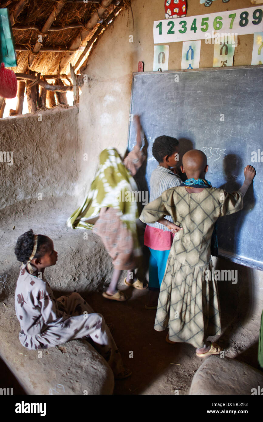 Children learning arithmetic, Awra Amba, Amhara region, Ethiopia Stock ...