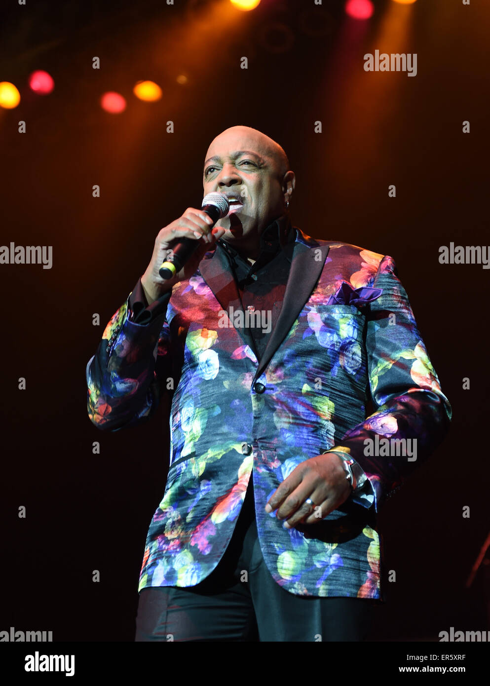Peabo bryson hi-res stock photography and images - Alamy