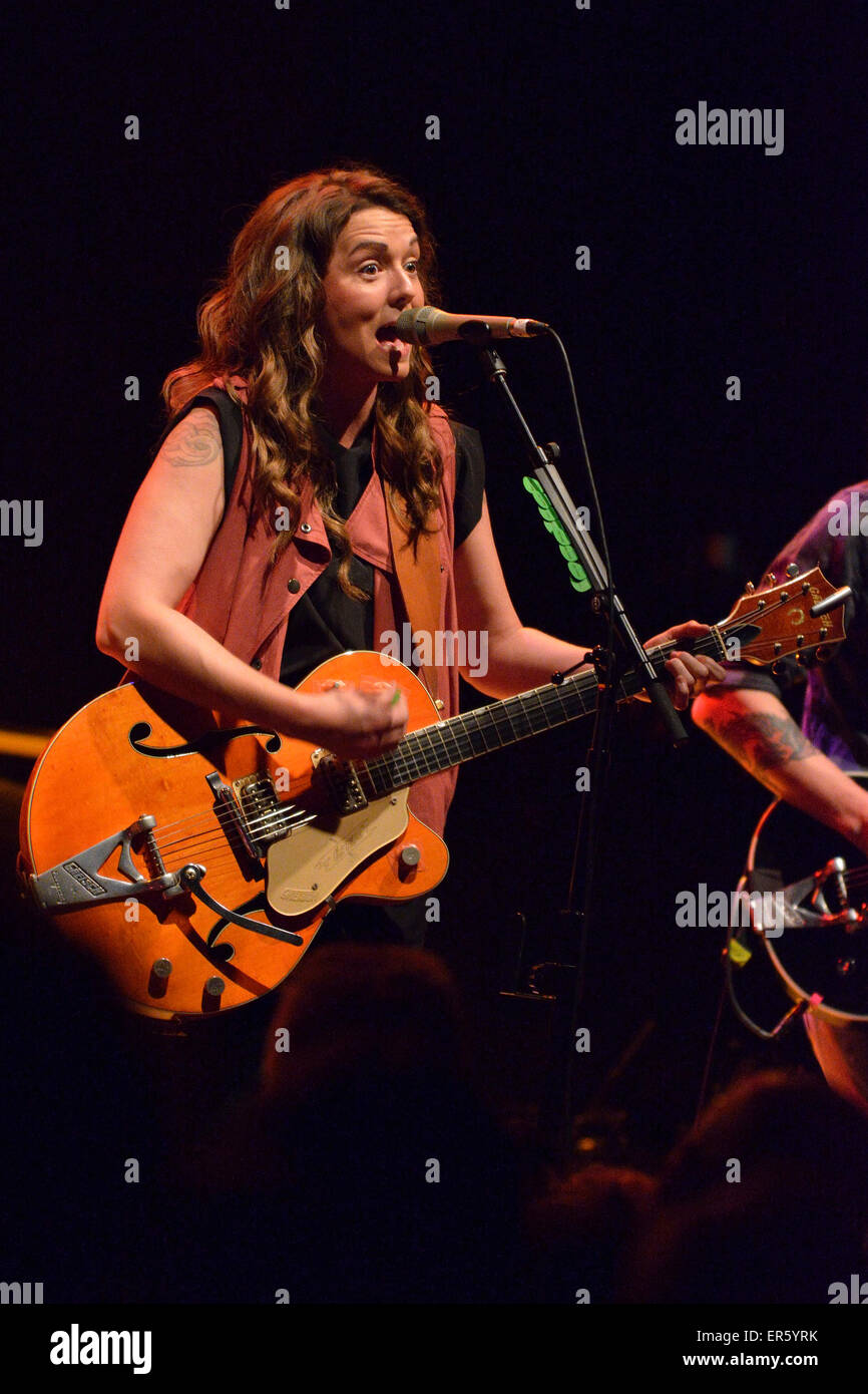 Brandi carlile guitar hi-res stock photography and images - Alamy