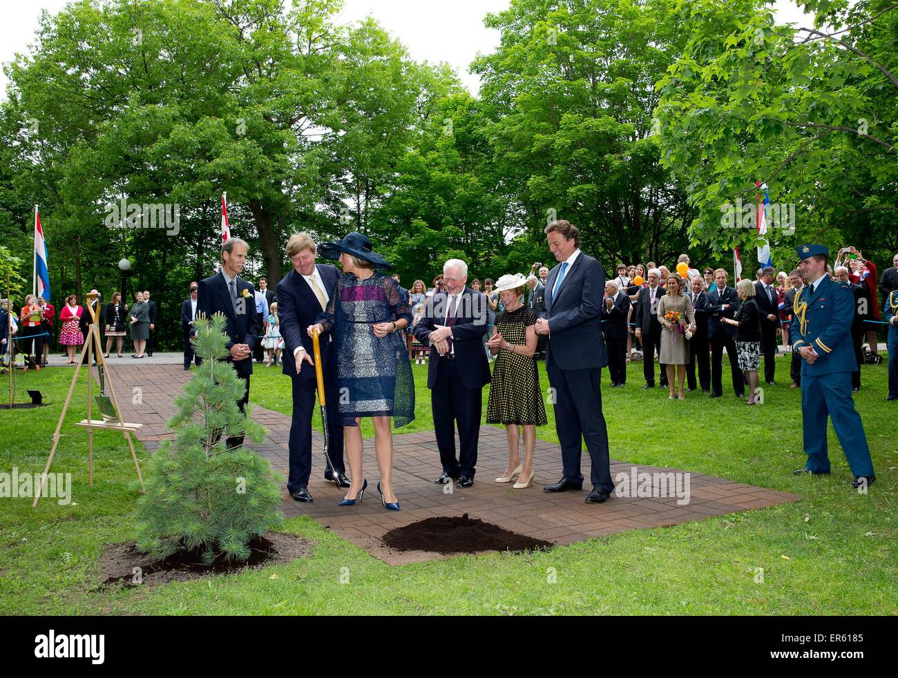Governor general canada alexander hi-res stock photography and images ...