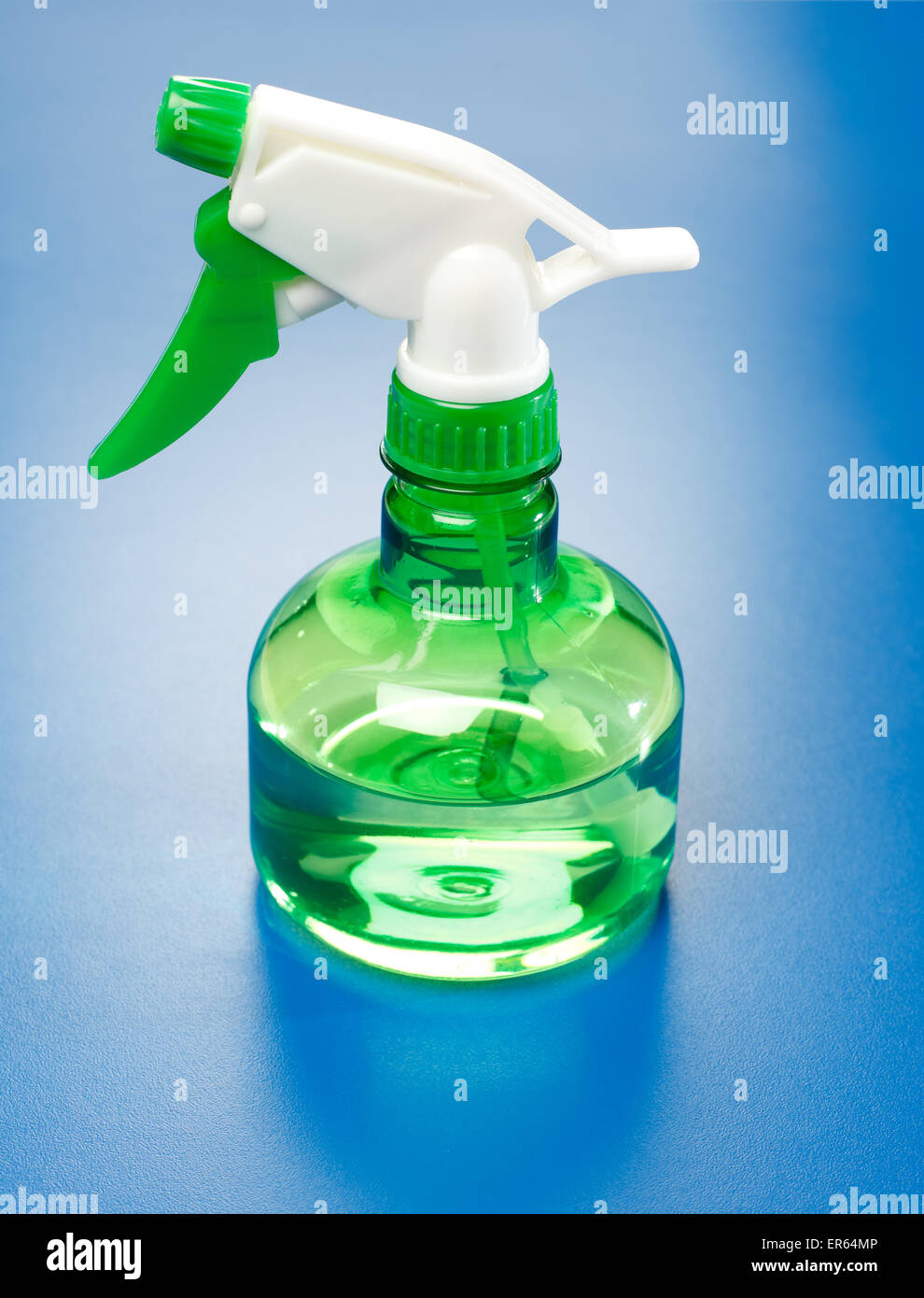 Water bottle with spray hi-res stock photography and images - Alamy
