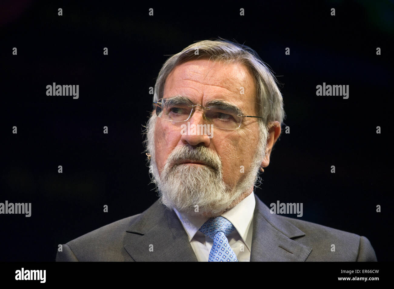 Lord jonathan sacks hi-res stock photography and images - Alamy