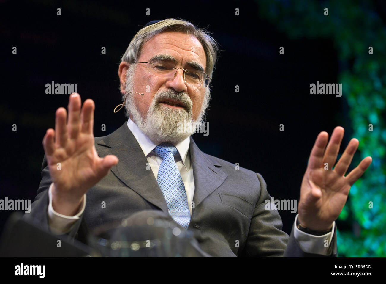 Lord jonathan sacks hi-res stock photography and images - Alamy