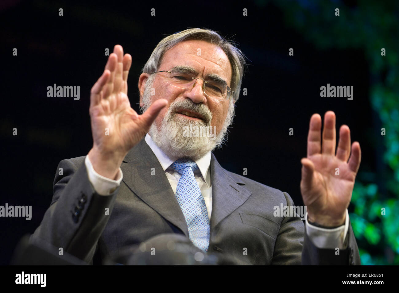 Rabbi jonathan sacks hi-res stock photography and images - Alamy