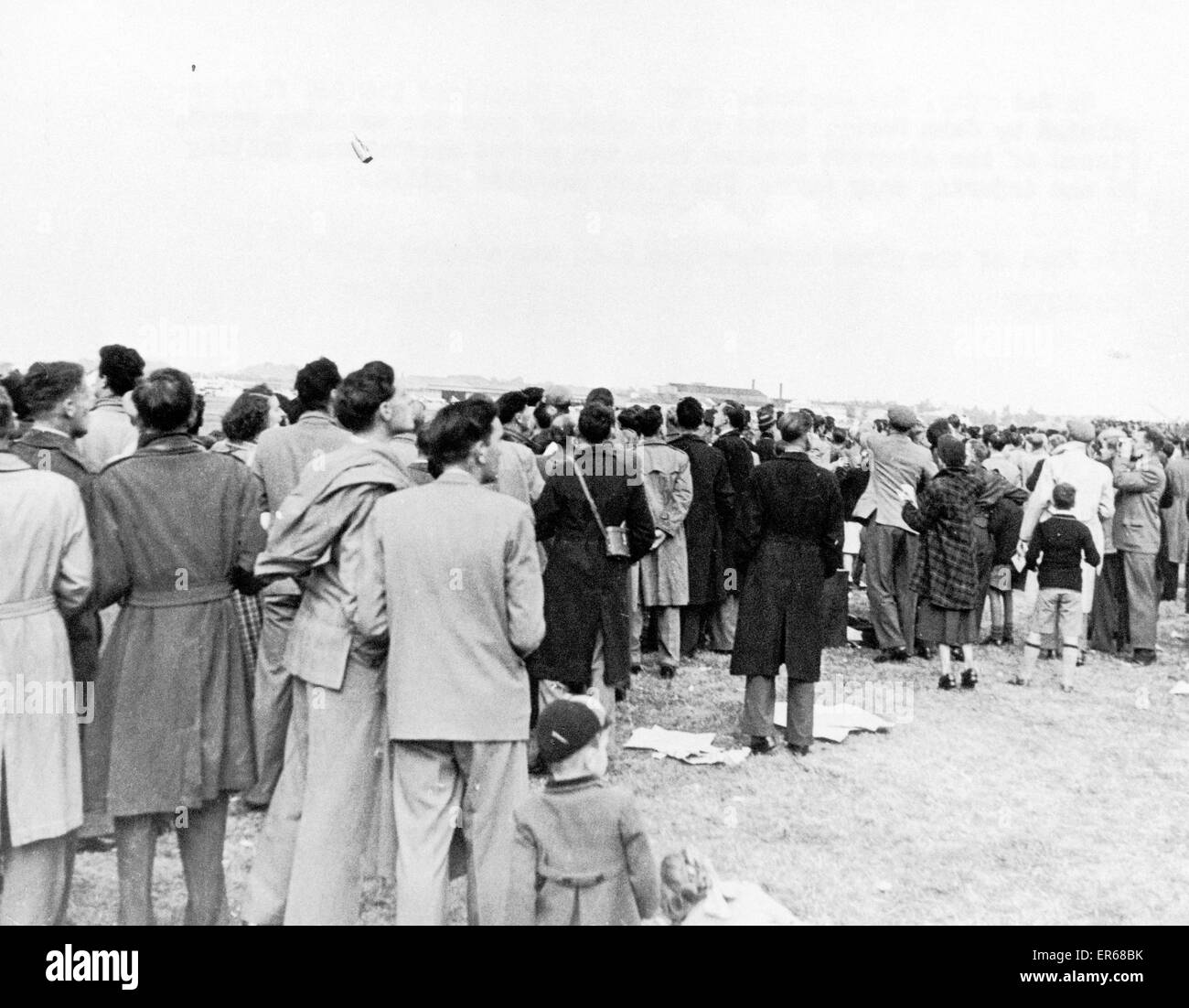 The 1952 Farnborough Air show Disaster, Saturday 6th September 1952 ...