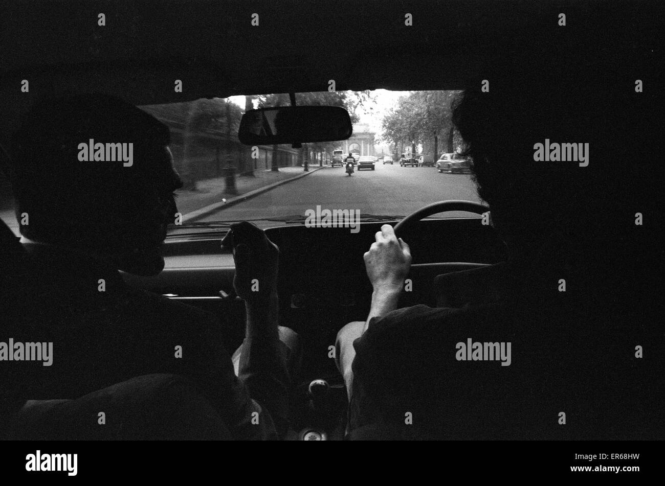 Crime armed robbery london hi-res stock photography and images - Alamy