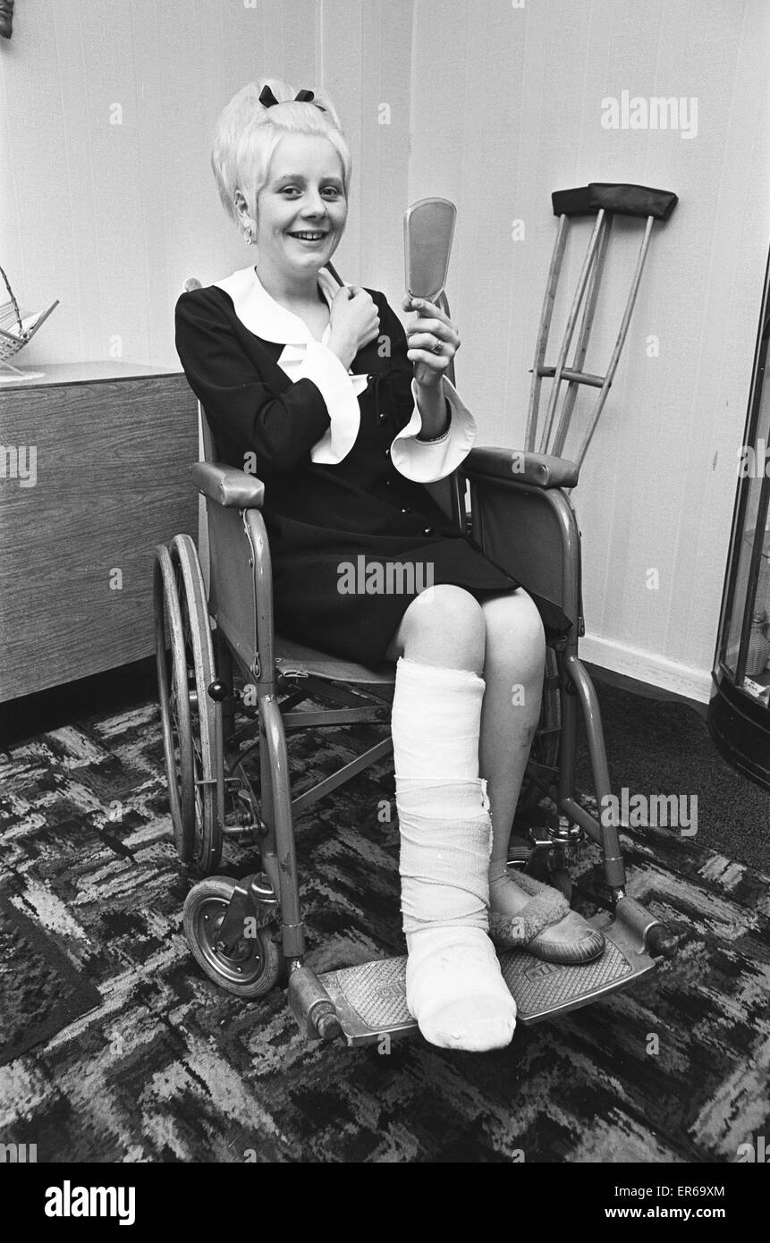 Bus conductress 1960s hi-res stock photography and images - Alamy