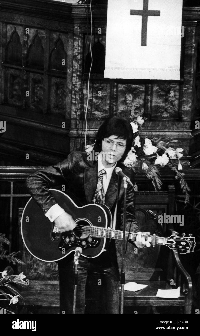 Cliff Richard seen here singing to the congregation at the Queen's Road ...