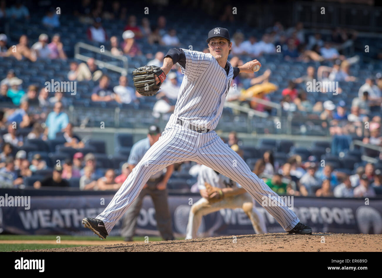 Bronx, New York, USA. 27th May, 2015. Yankees' relief pitcher ANDREW ...