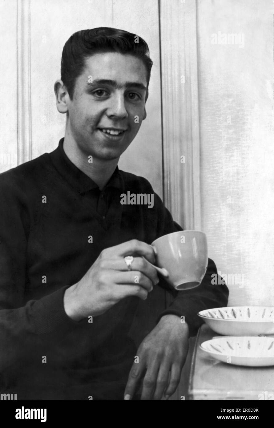 Young footballer Don Masson of Middlesbrough heaving a cup of tea after ...
