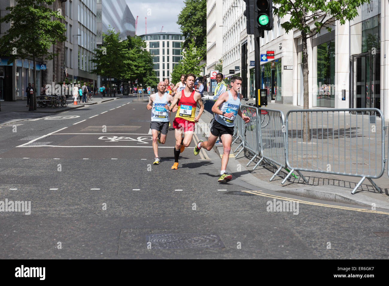 118 runners hi-res stock photography and images - Alamy