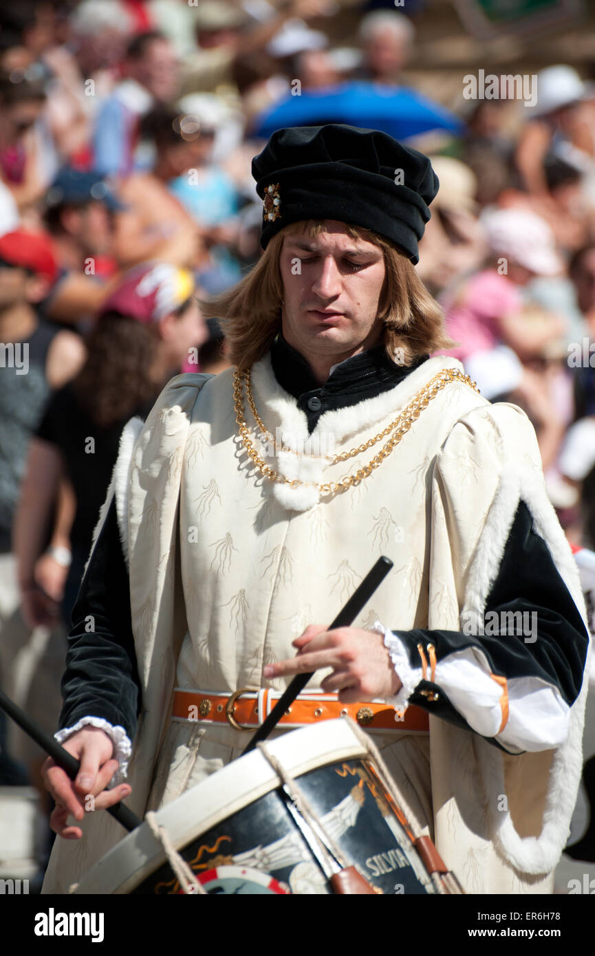 drummer in medieval costume of Contrada della Lupa at Corteo Storico ...