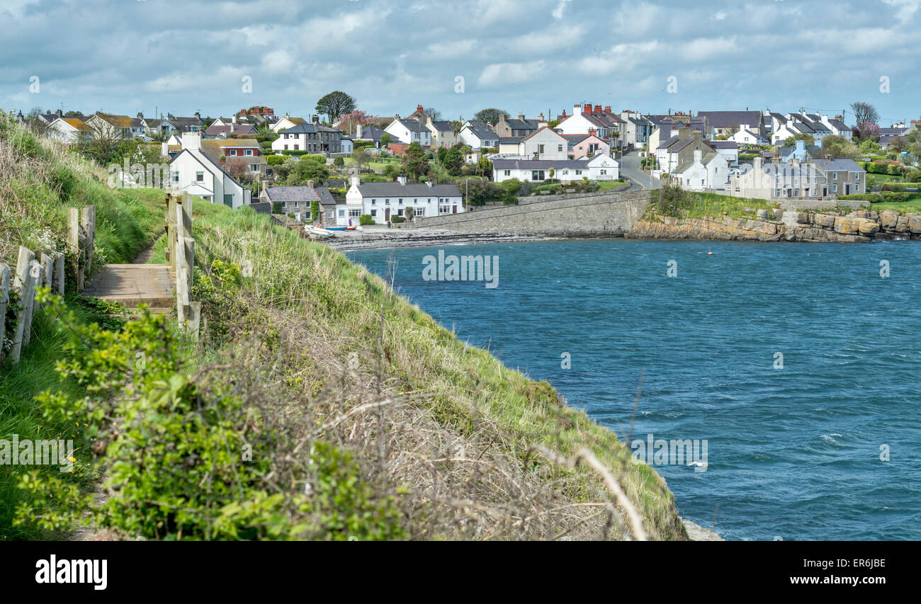 Moelfre fishing village hi-res stock photography and images - Alamy