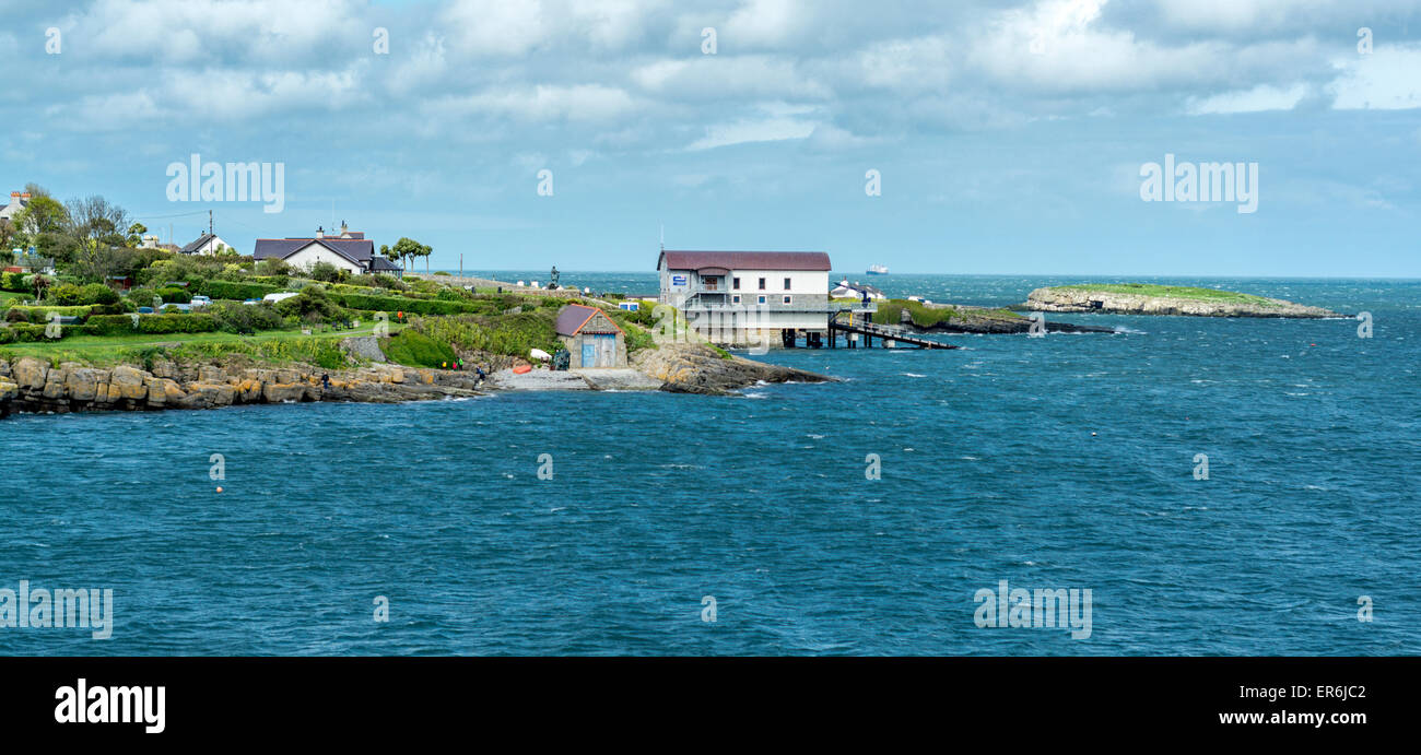Moelfre fishing village, Anglesey, North Wales, UK Stock Photo - Alamy