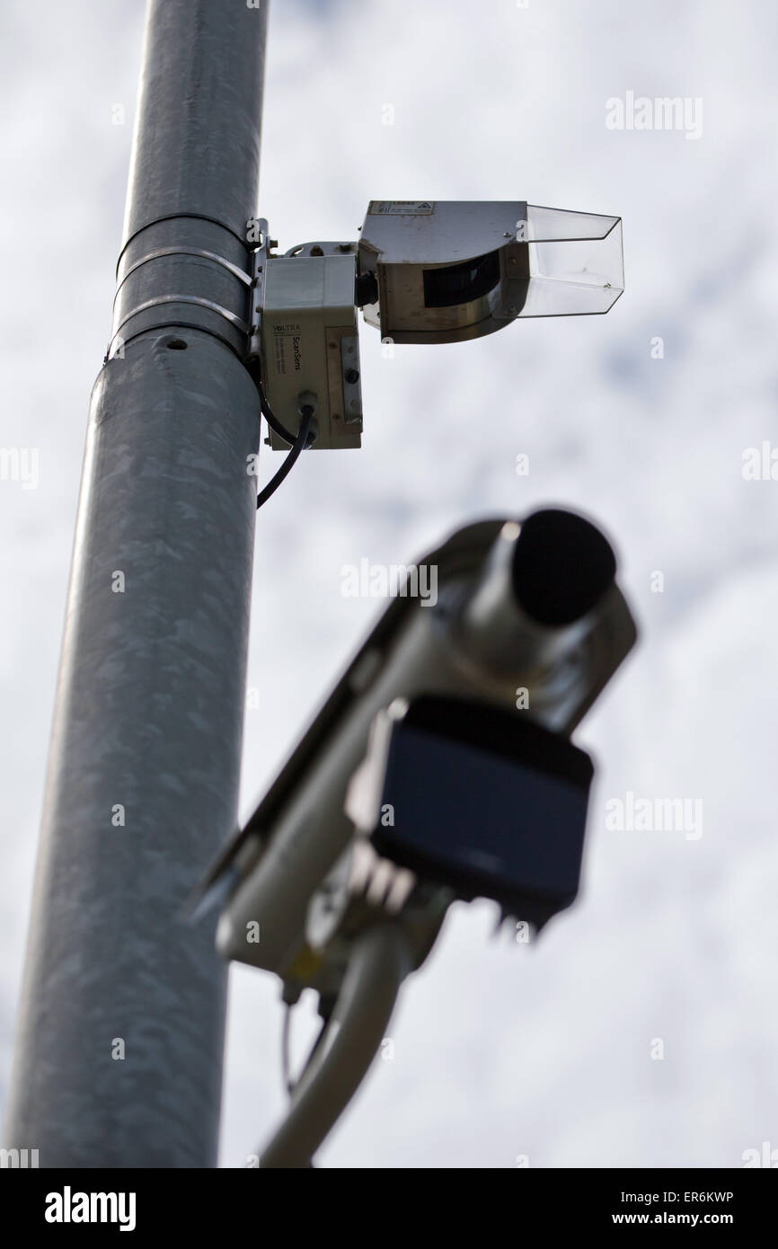 Laser guidance system hi-res stock photography and images - Alamy