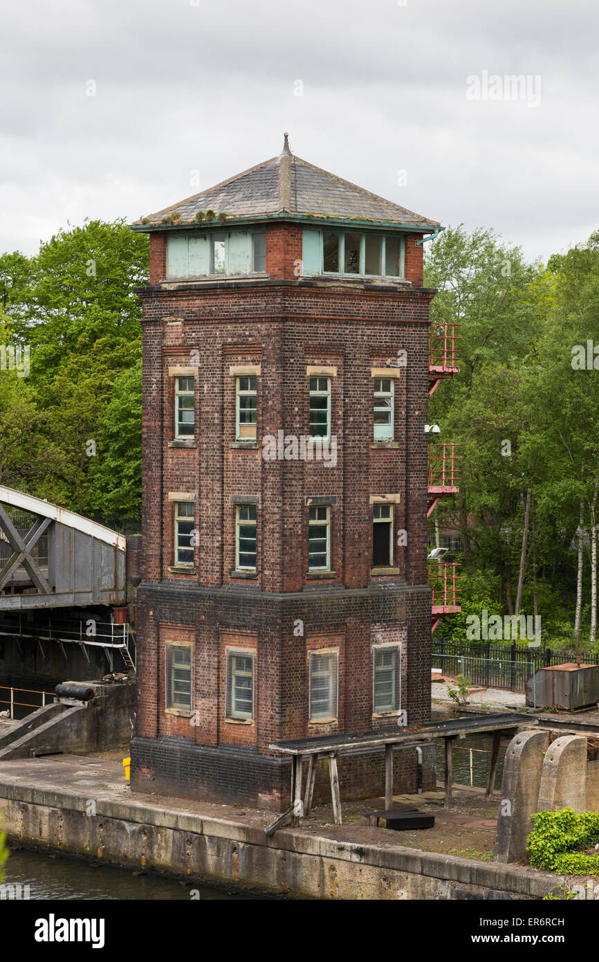 Control tower of the Barton swing bridge and Barton aqueduct, on the ...