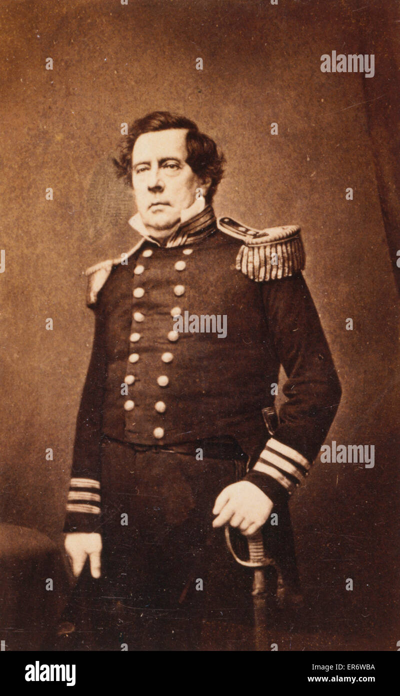 Matthew c perry hi-res stock photography and images - Alamy