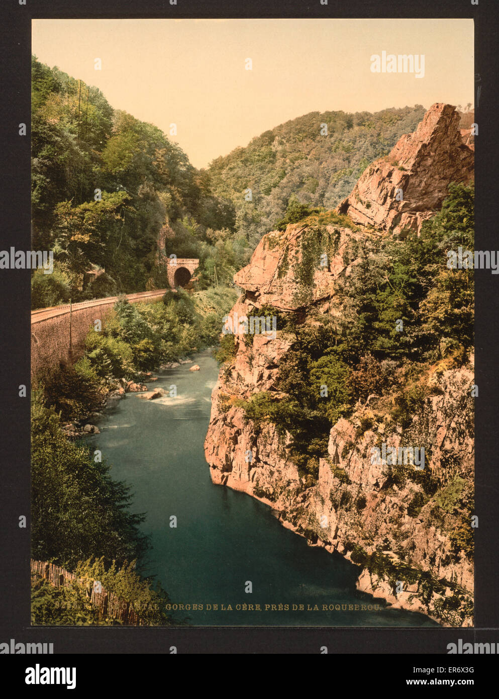 Le Cantal, gorge of the Cere river, Auvergne Mountains, Fran Stock ...