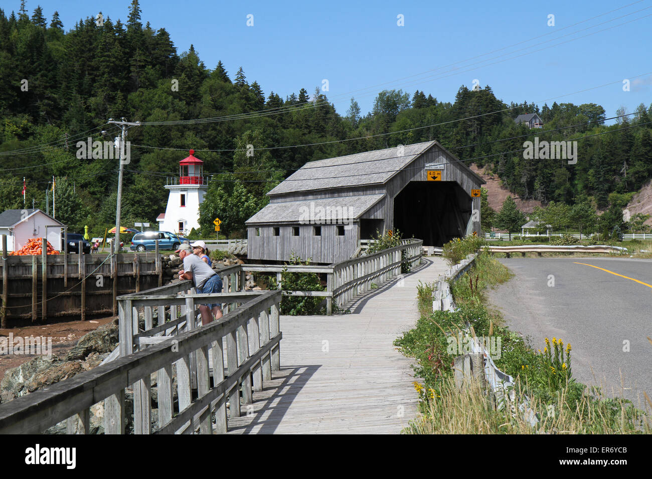 Irish River #1 Covered Bridge Stock Photo - Alamy