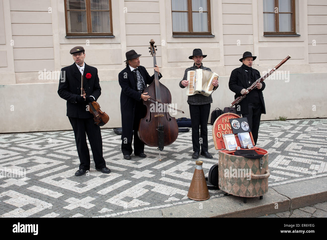 Prague: Street Folk Band Stock Photo - Alamy