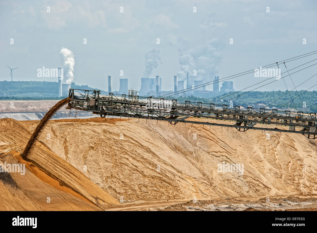 Opencast lignite mine garzweiler hi-res stock photography and images ...