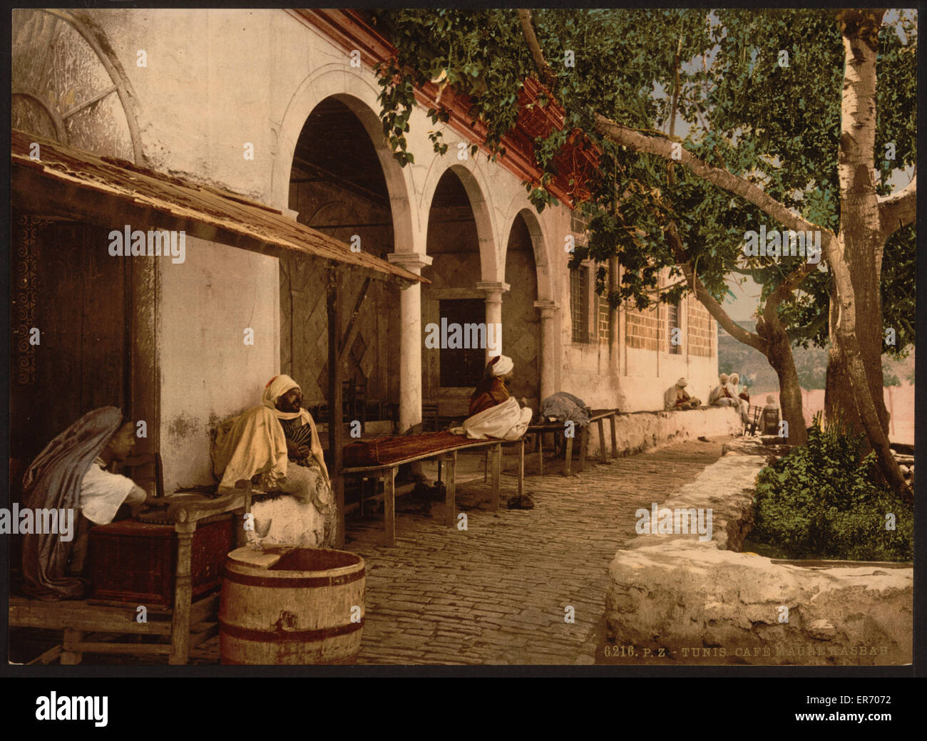 Moorish cafe, Tunis, Tunisia Stock Photo - Alamy