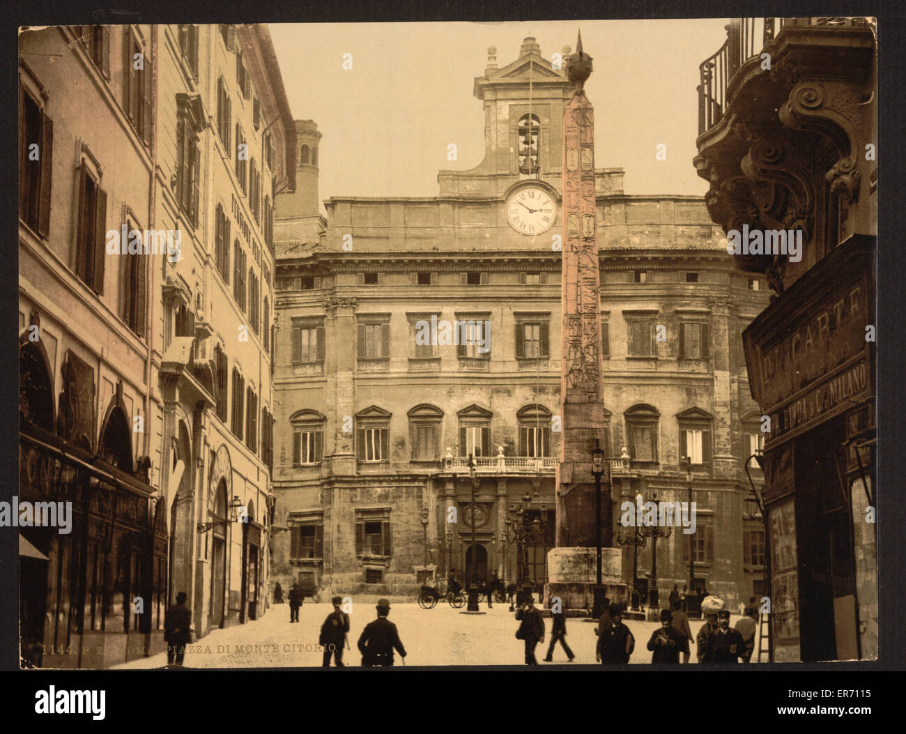 Piazza di Monte Citorio, Rome, Italy Stock Photo - Alamy