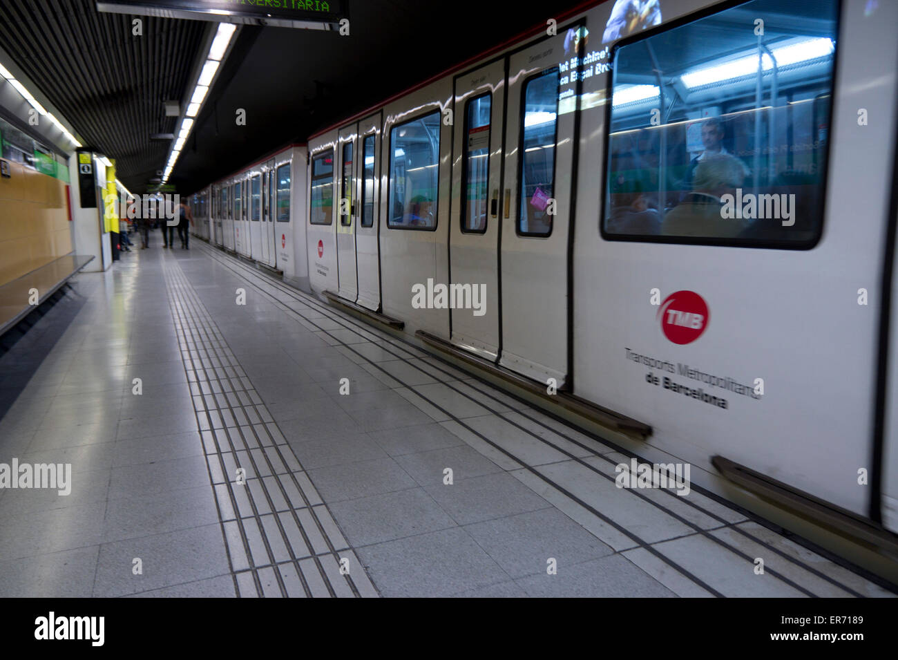 TMB Metro station with train, Barcelona, Spain Stock Photo - Alamy