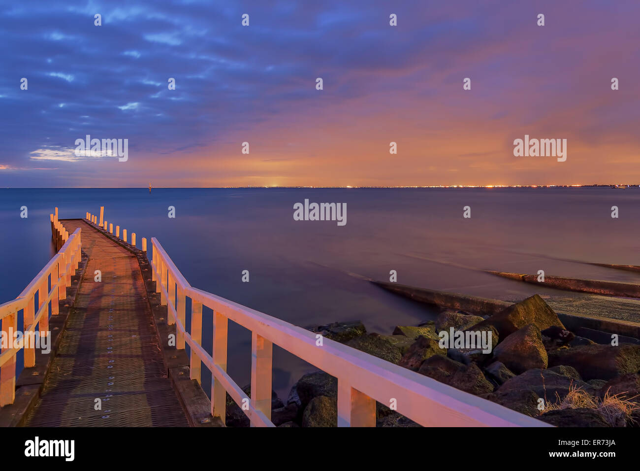 Lights jetty hi-res stock photography and images - Alamy