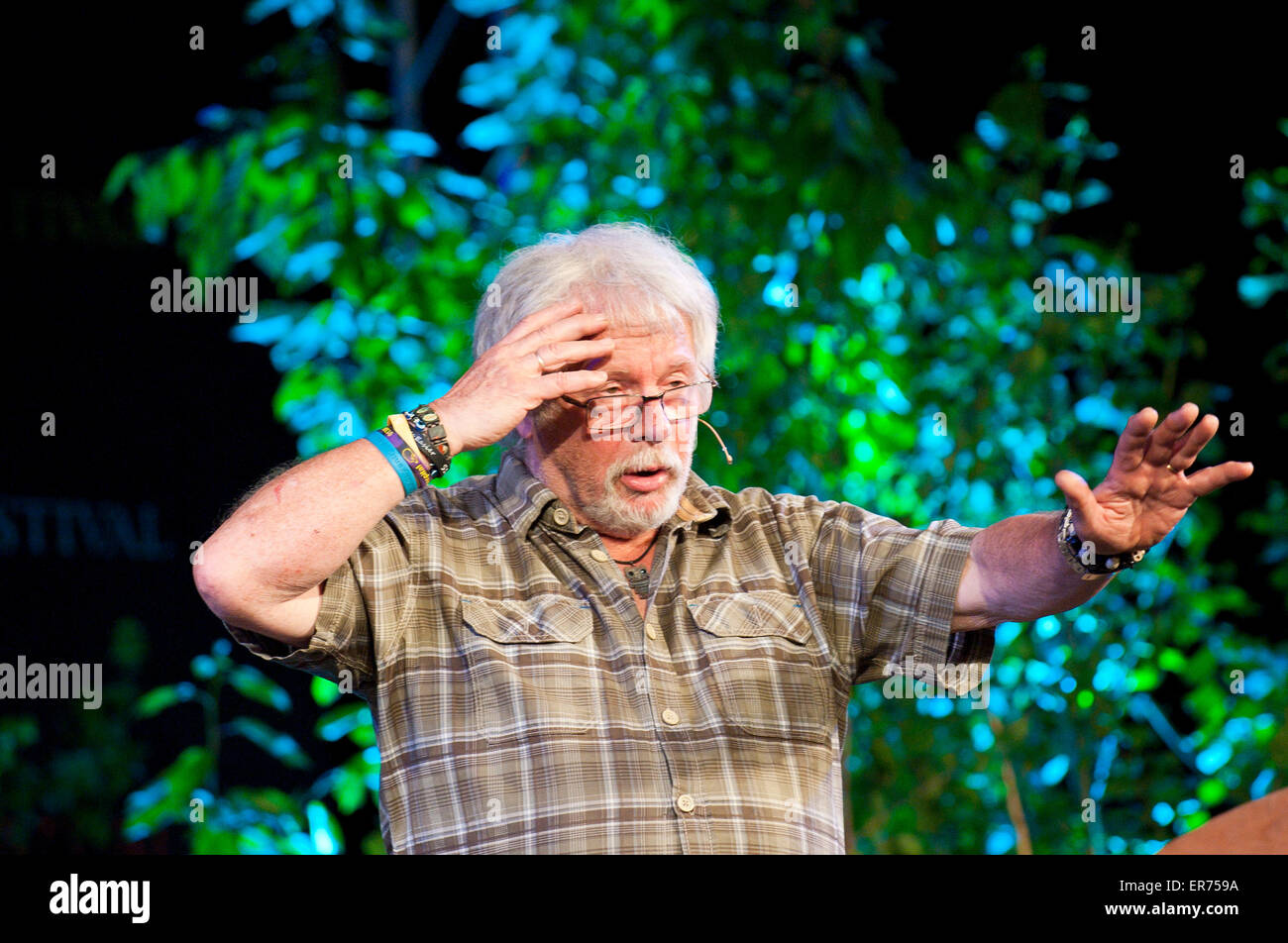 Bill oddie springwatch hi-res stock photography and images - Alamy