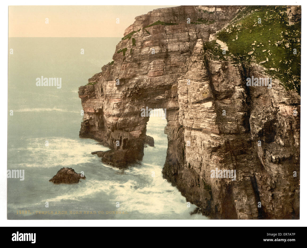 Temple Arch, Horn Head. County Donegal, Ireland Stock Photo - Alamy