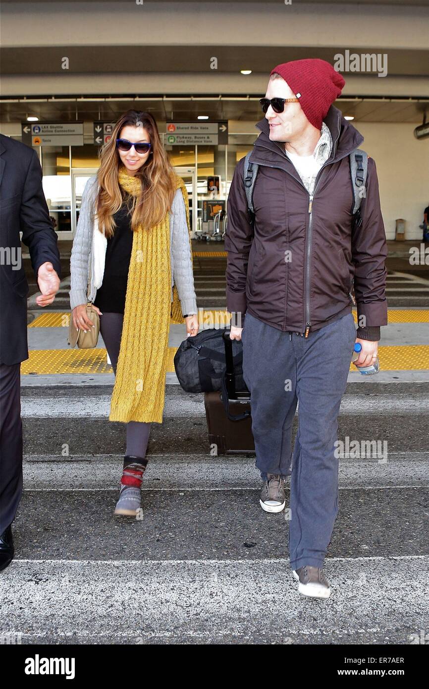 Matthew Morrison and wife Renee Puente arrive at Los Angeles ...