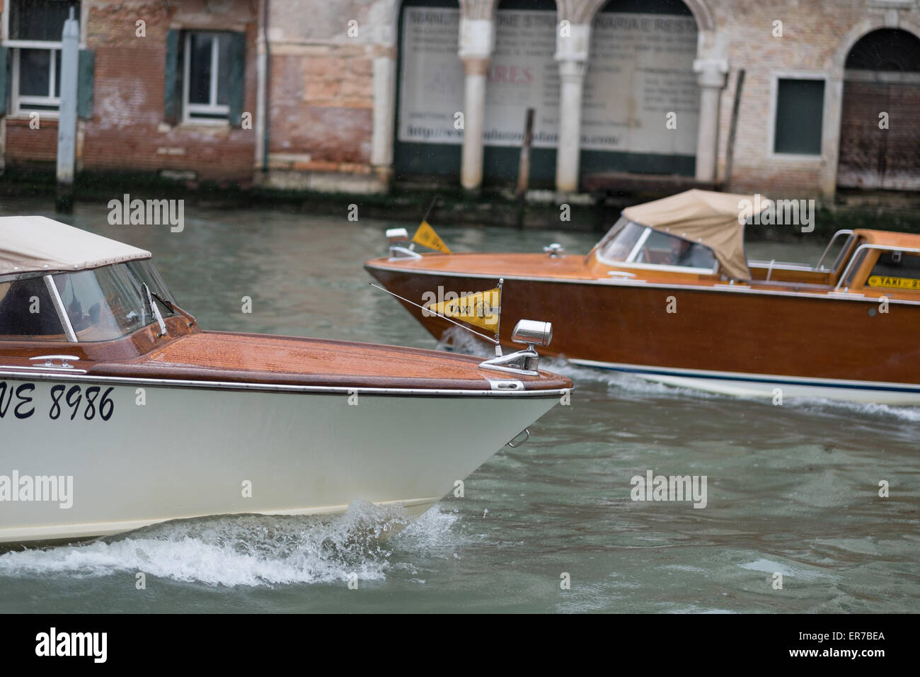 Water taxi venice canal hi-res stock photography and images - Alamy