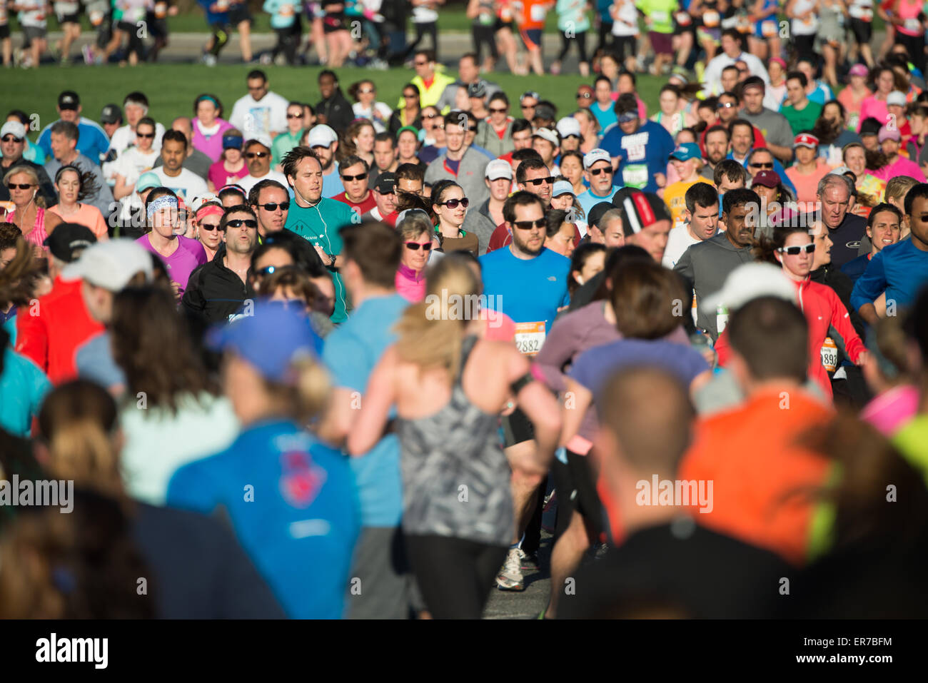 Cherry Blossom Ten Mile Run Washington DC // WASHINGTON DC — Runners ...