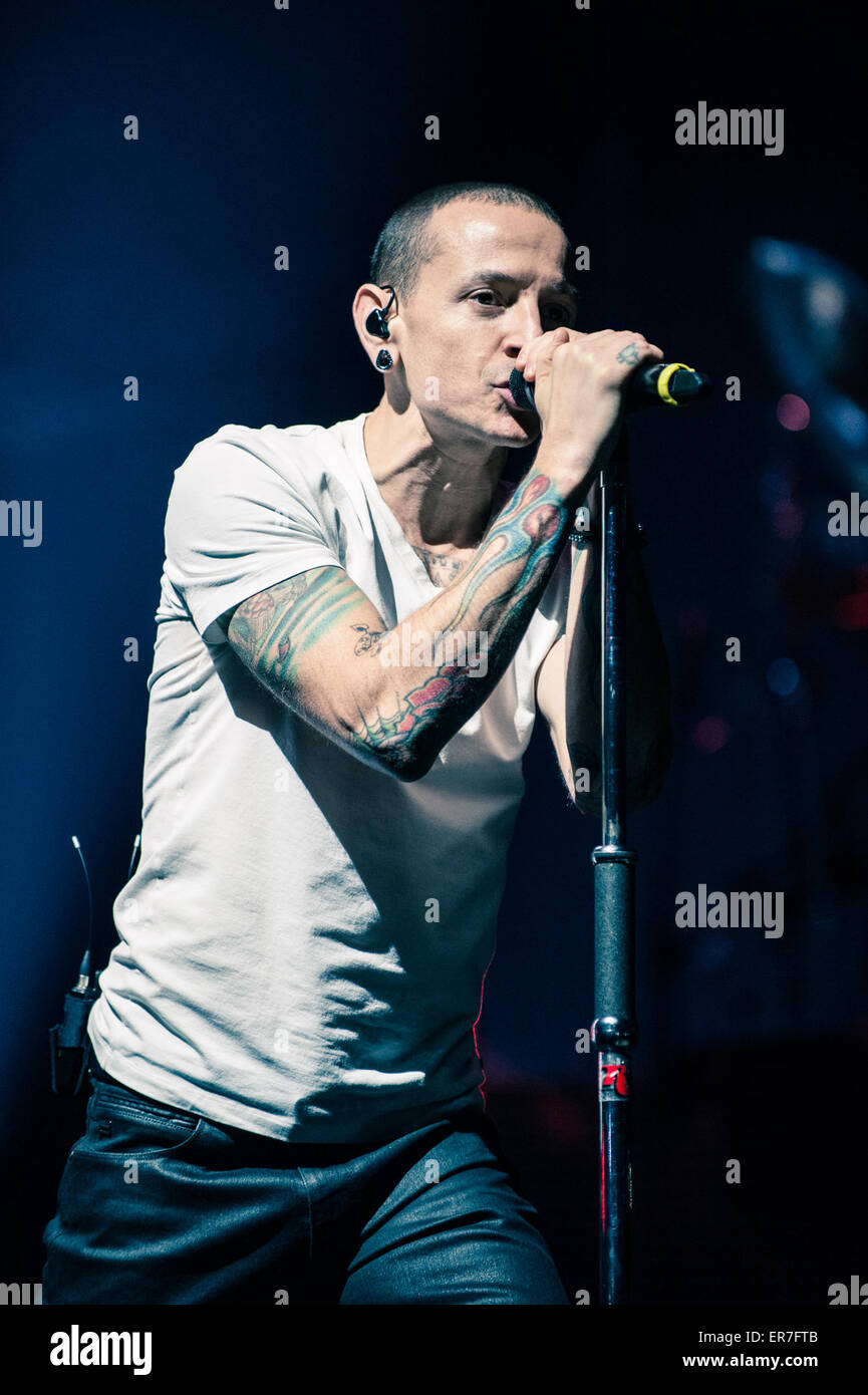 Linkin park in concert london hi-res stock photography and images - Alamy