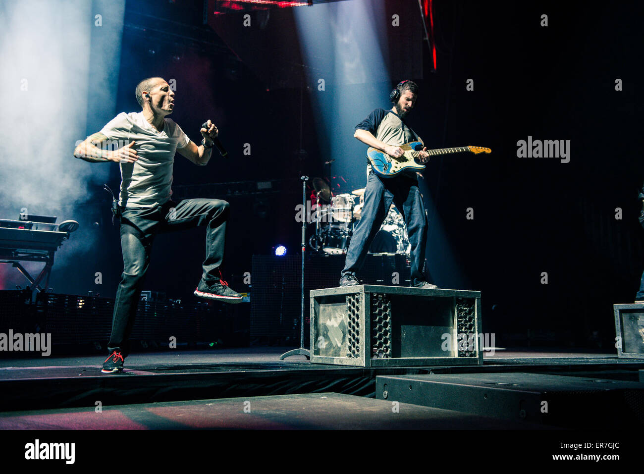 Linkin park in concert london hi-res stock photography and images - Alamy