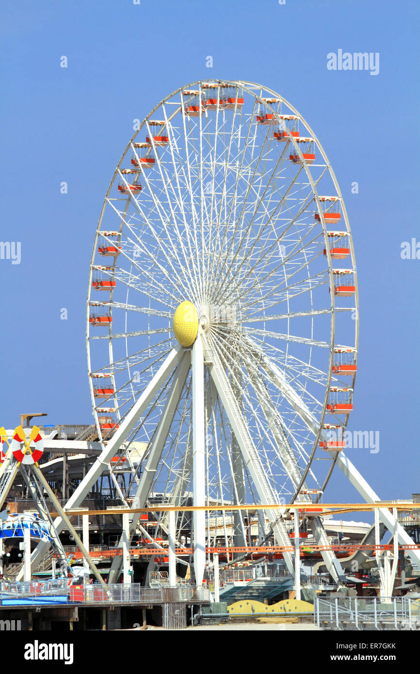 Ferris wheel wildwood hi-res stock photography and images - Alamy