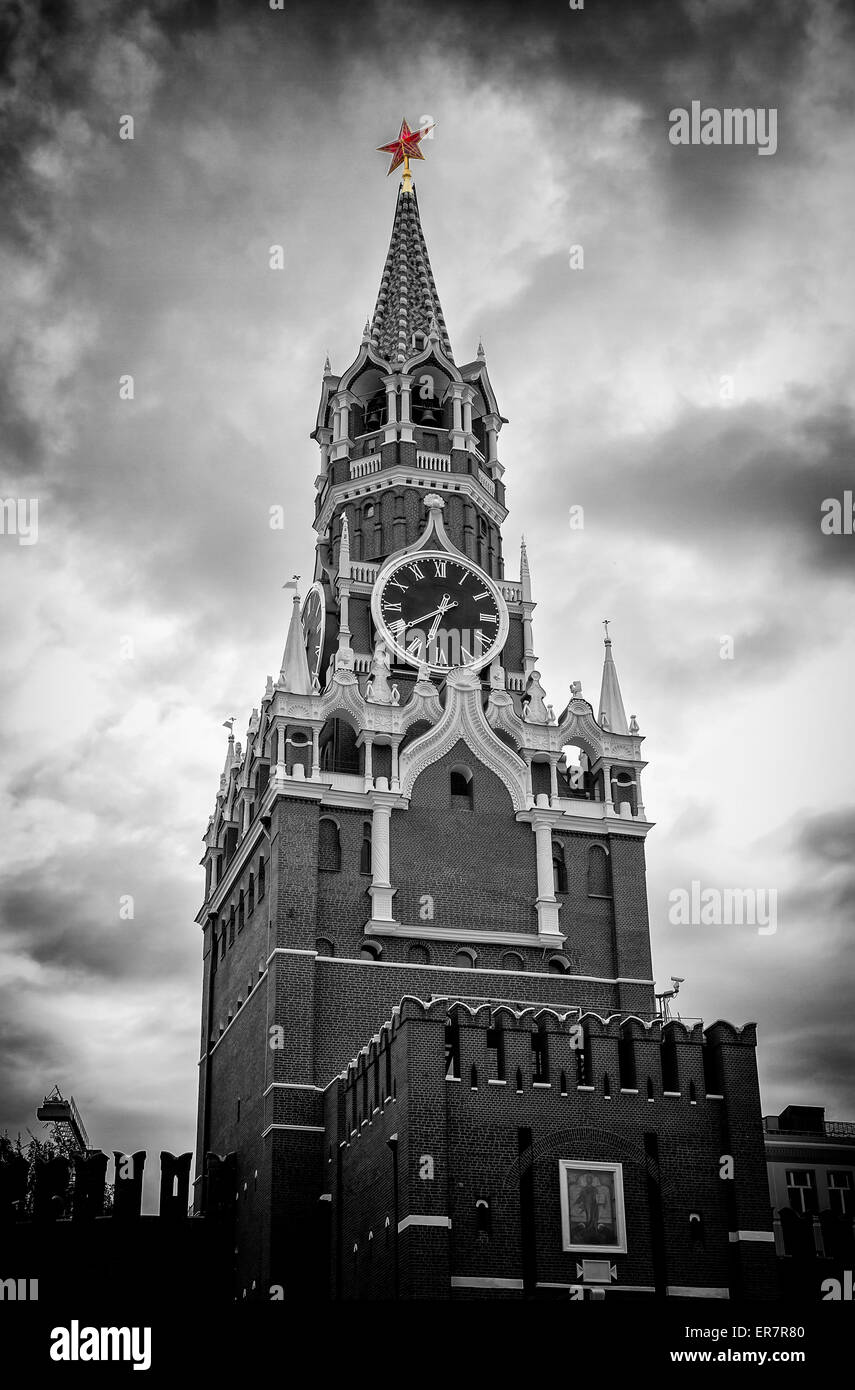 Kremlin spasskaya tower hi-res stock photography and images - Alamy