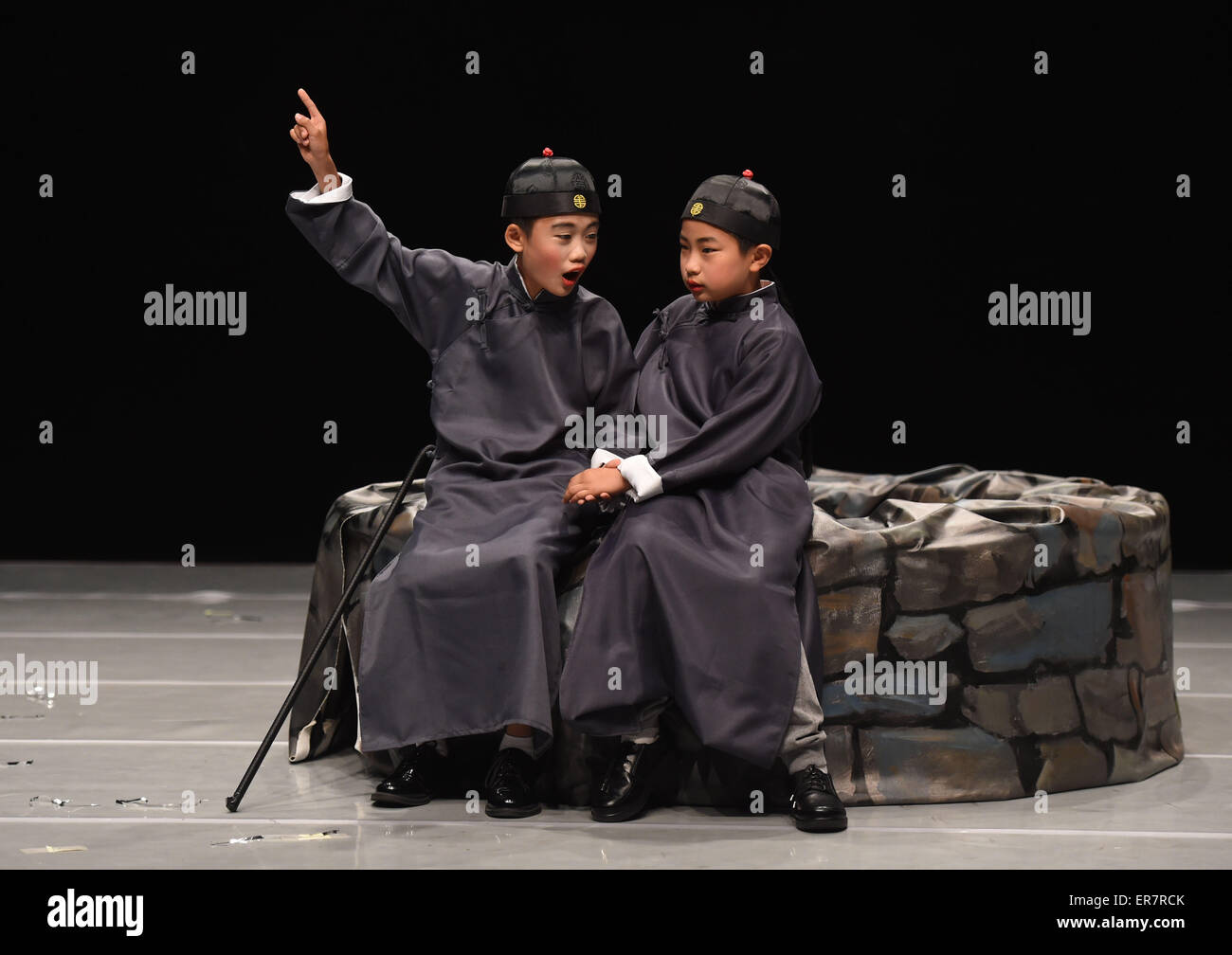 Beijing, China. 28th May, 2015. Youth perform during the 7th Youth Arts ...
