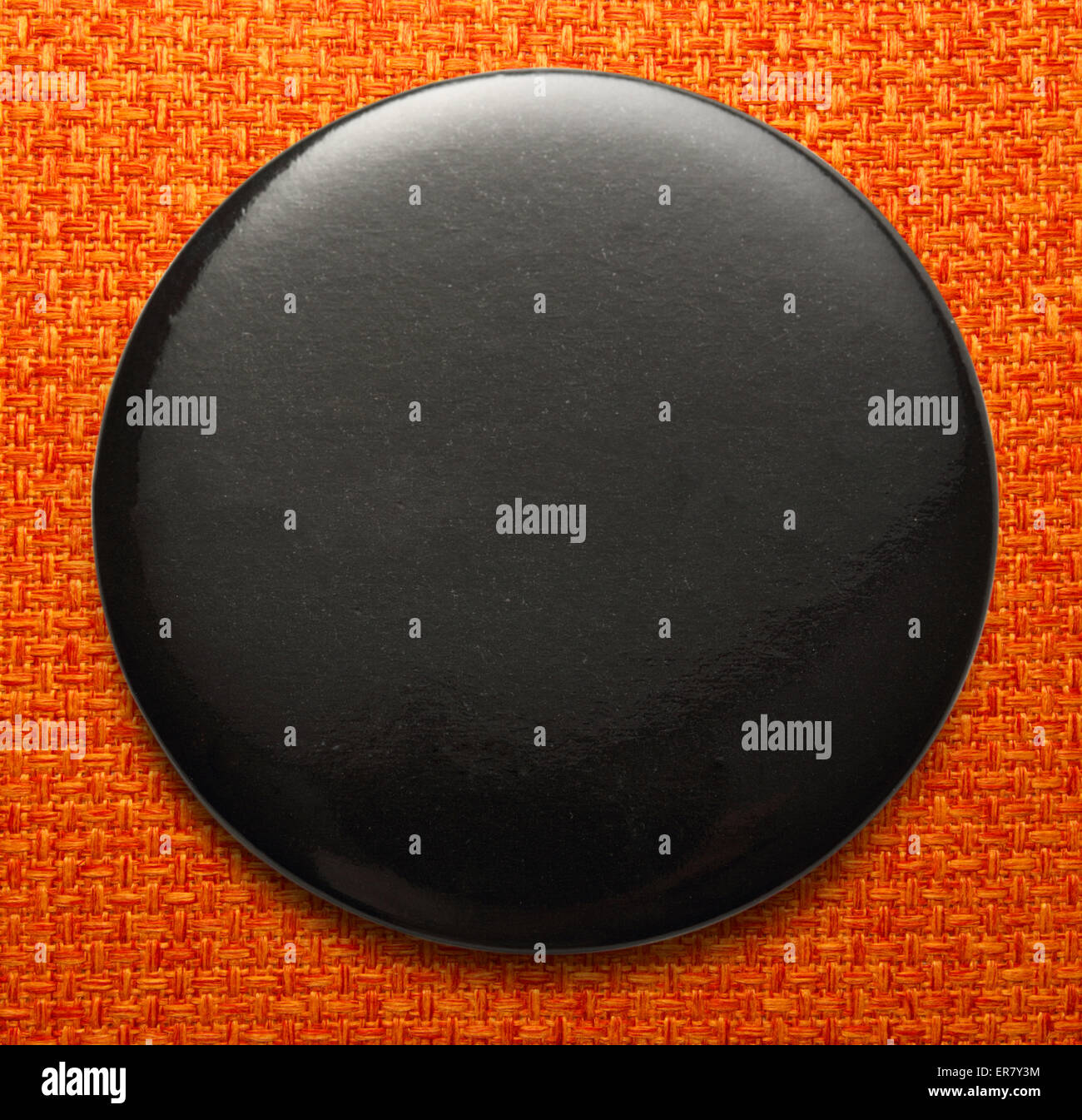 Blank single black round badge hi-res stock photography and images - Alamy