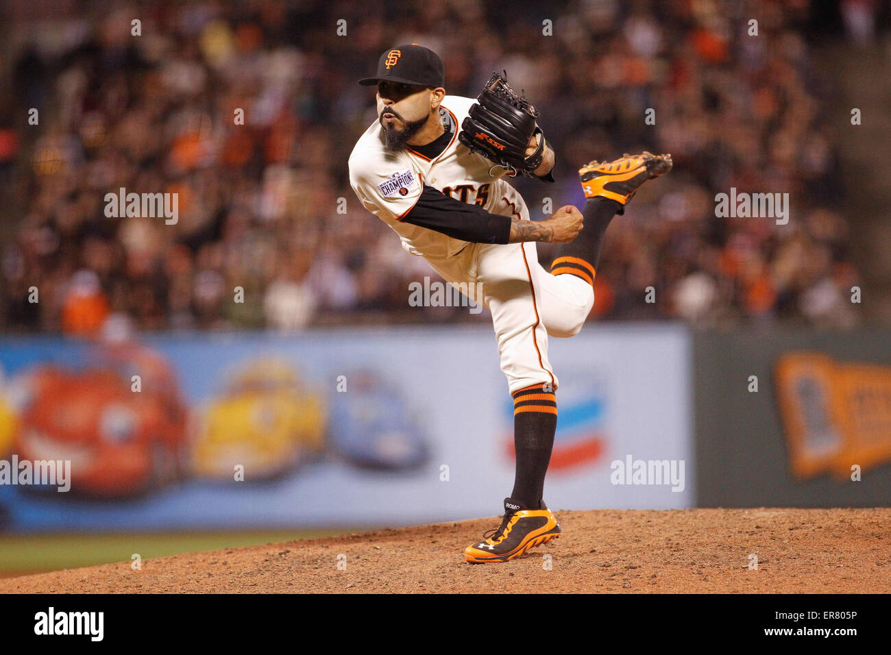 San Francisco, CA. 28th May, 2015. San Francisco Giants relief pitcher Sergio Romo (54) pitches ...