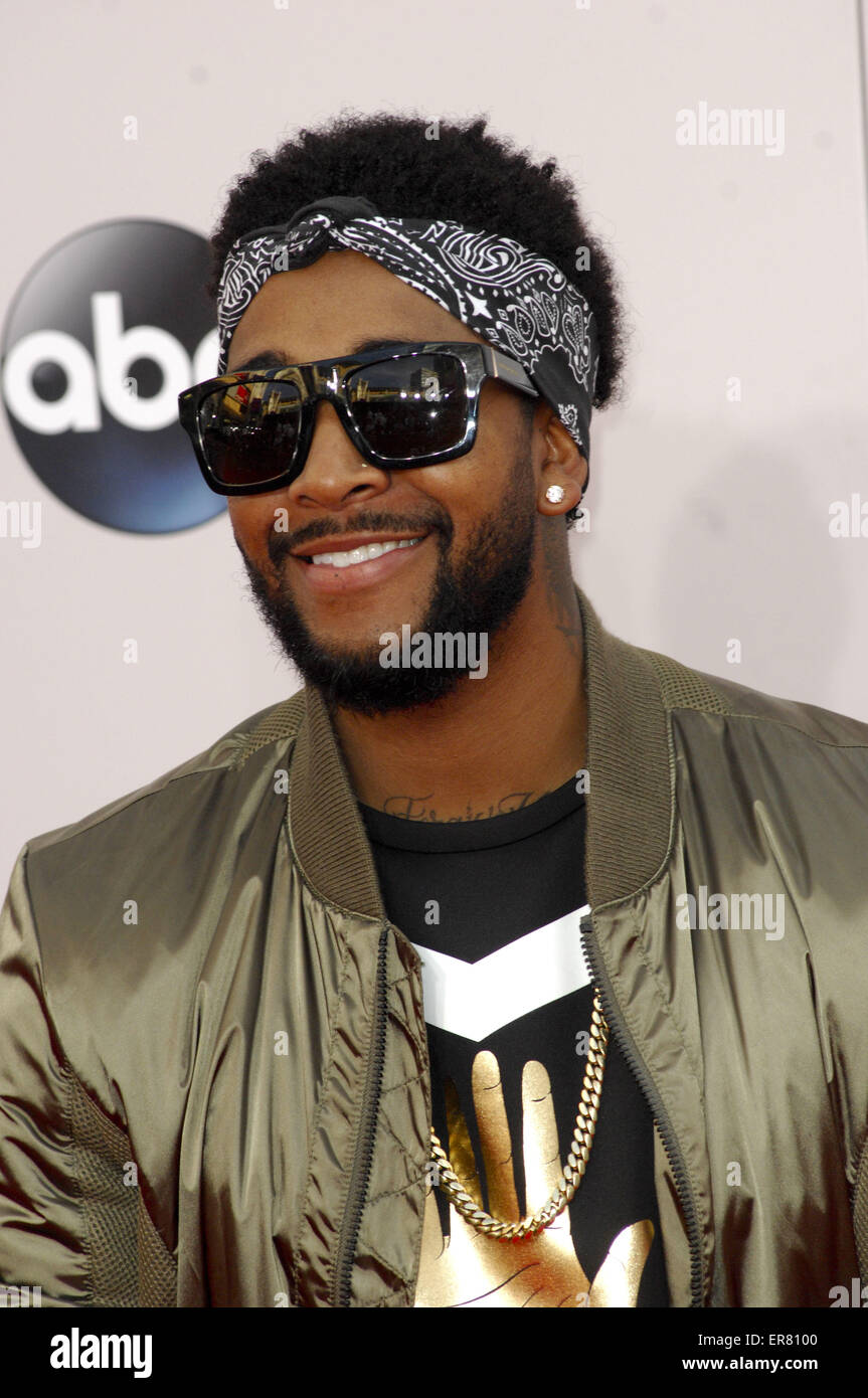 2014 American Music Awards Arrivals Featuring: Omarion Where: Los Angeles, California, United ...