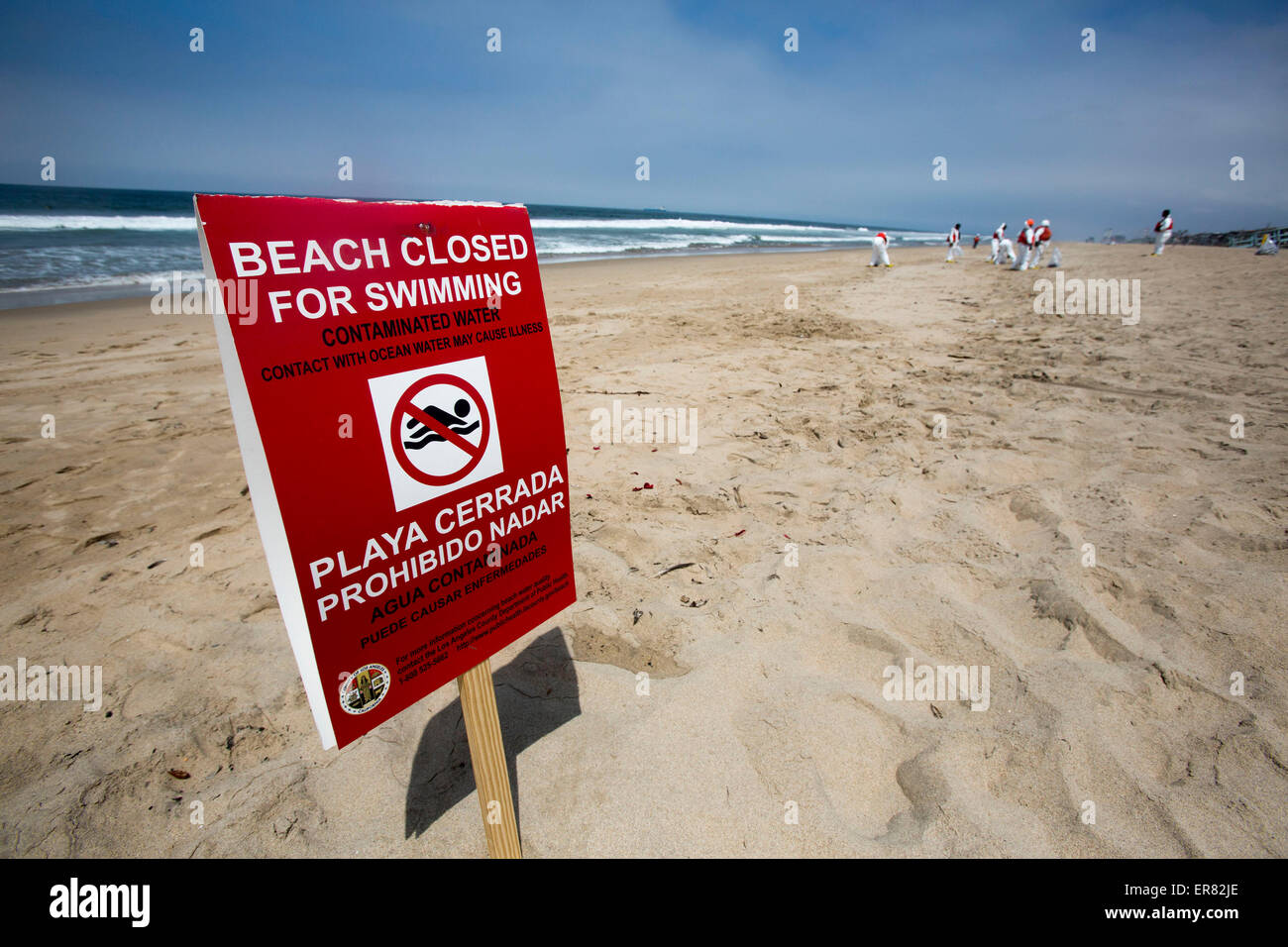 Oil spill warning sign hi-res stock photography and images - Alamy