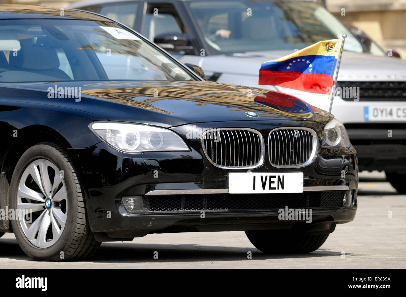 Diplomatic car flag hi-res stock photography and images - Alamy