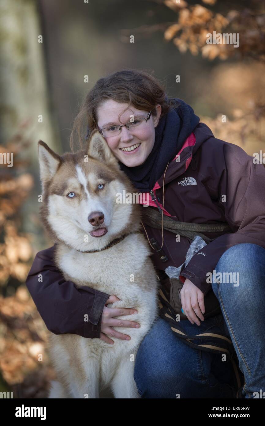 Female siberian husky hi-res stock photography and images - Alamy