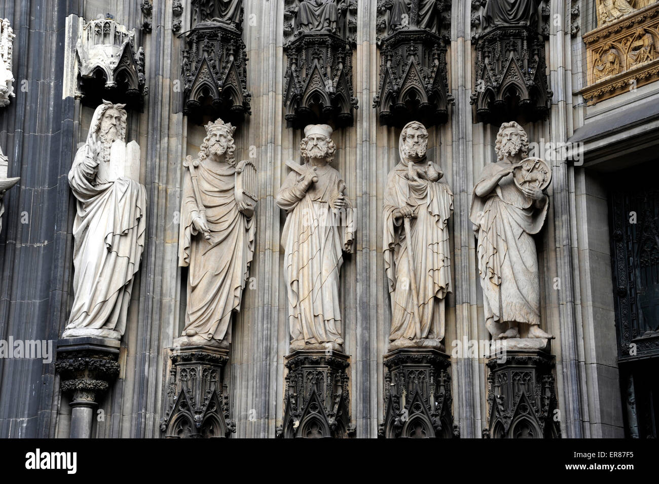 Cologne cathedral west portal hi-res stock photography and images - Alamy