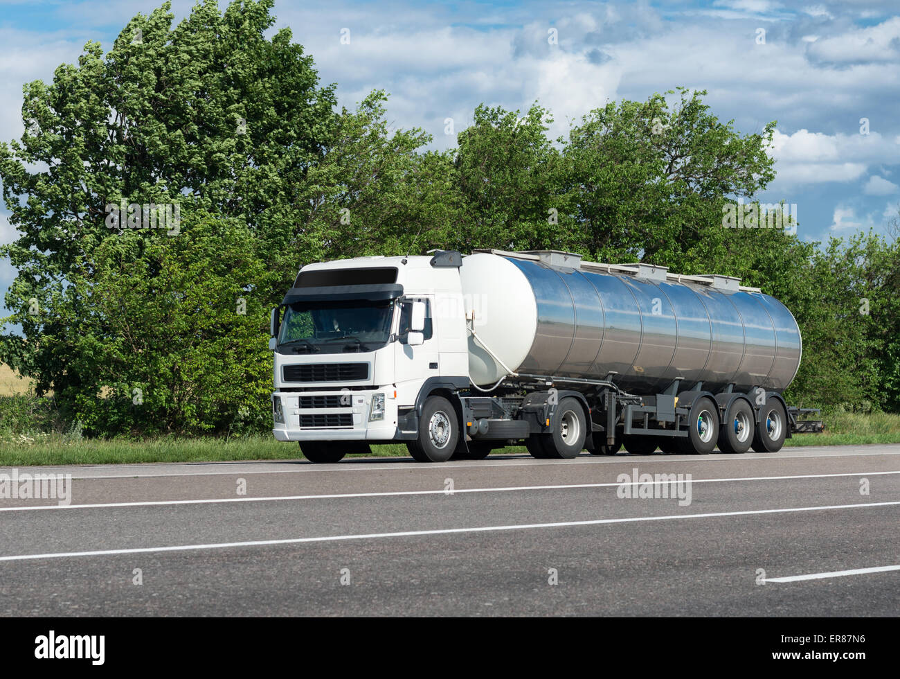 Oil truck hi-res stock photography and images - Alamy