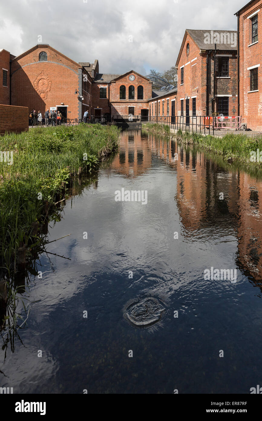 Bombay Sapphire Distillery Visitor Centre, Laverstoke, Hampshire ...