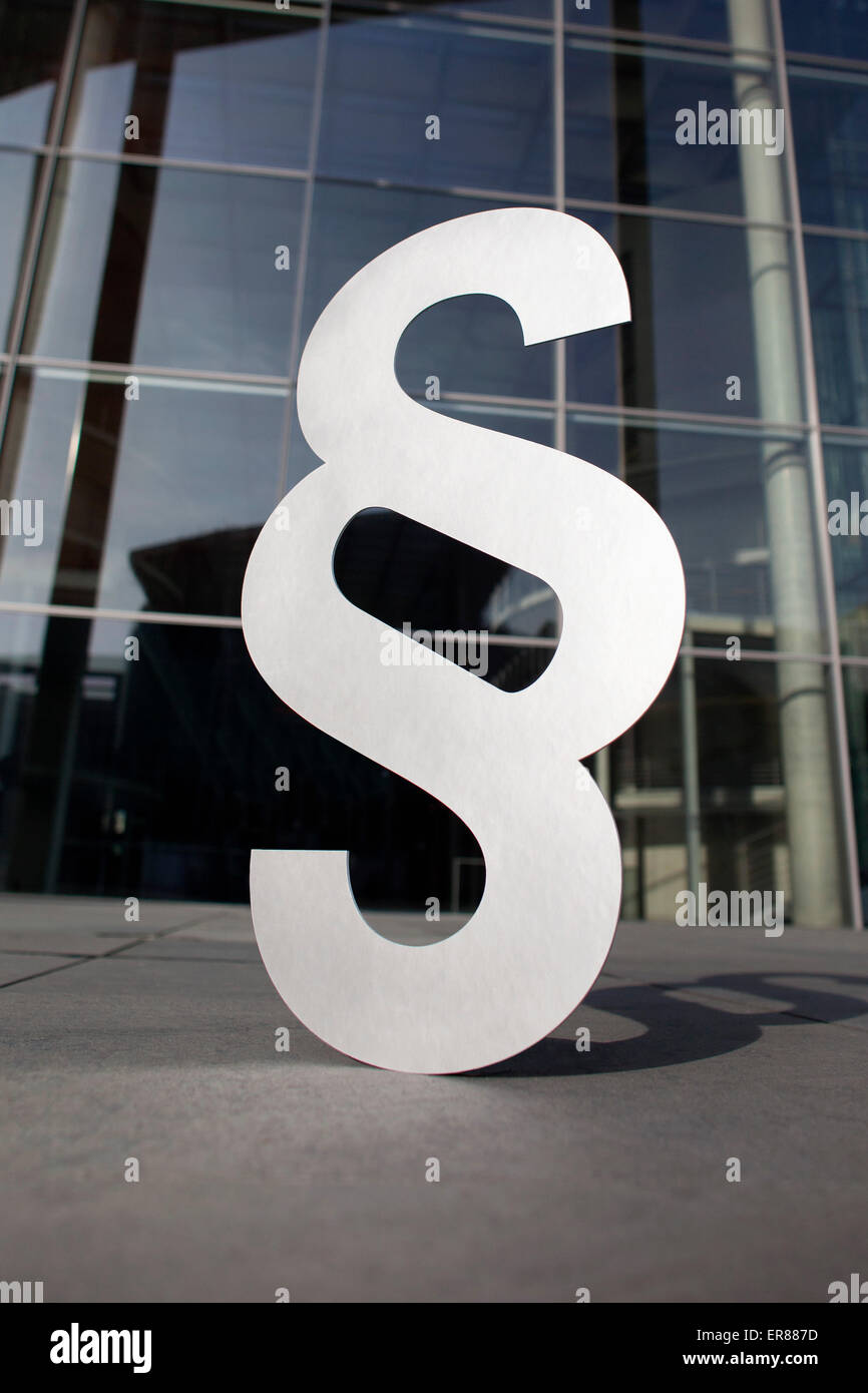 Paragraph symbol hi-res stock photography and images - Alamy