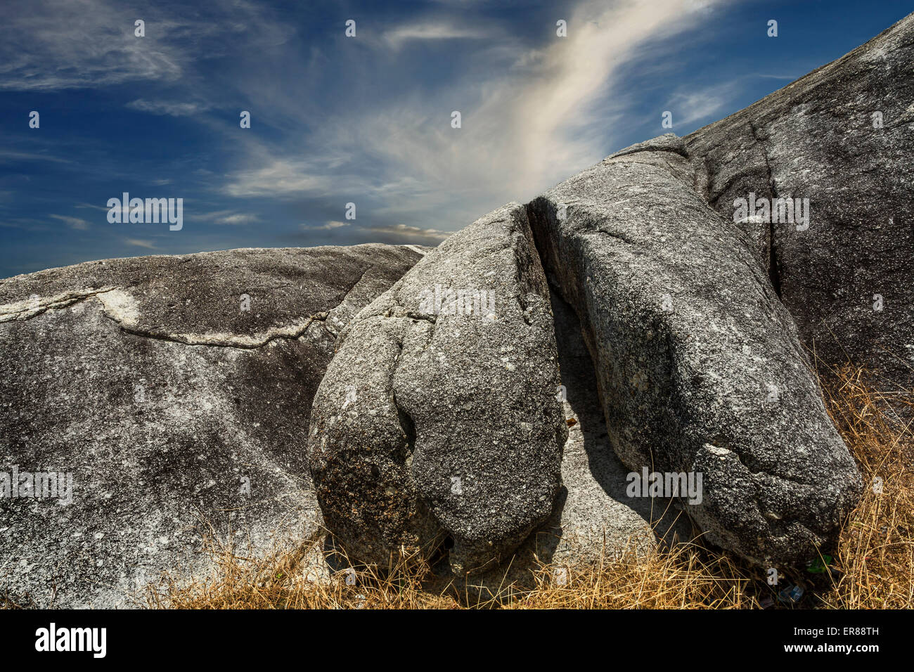 Big stone hi-res stock photography and images - Alamy